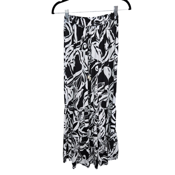 True Destinations | Pants & Jumpsuits | True Destinations Black And ...